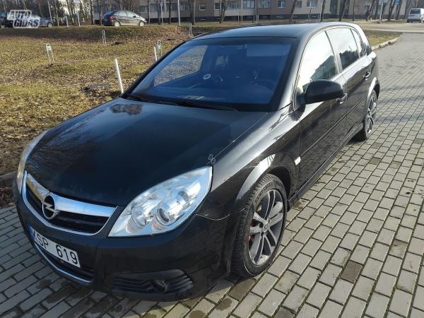 Opel Signum 2007 in Telschi, with an engine capacity of 1.90 L and mileage of 367 thousand km for 1350 €, photo 1 on AUTOMOTO.COM.LV