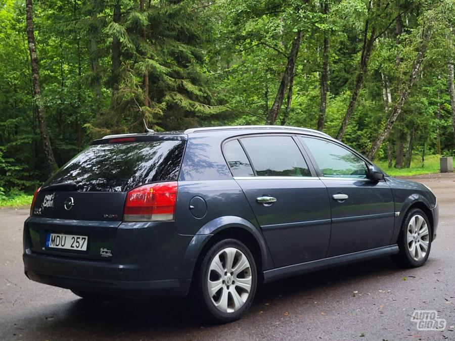 Opel Signum 2007 Alīta, ar dzinēja tilpumu 1.90 L un nobraukumu 335 tūkst. km par 1050 €, foto 5 vietnē AUTOMOTO.COM.LV