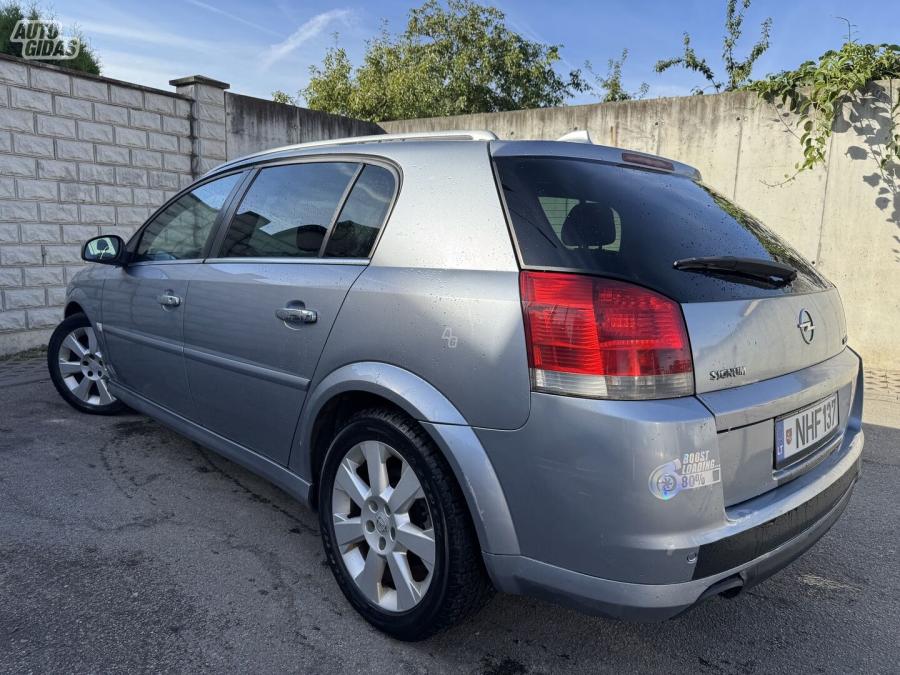 Opel Signum 2007 in Kaunas, with an engine capacity of 1.90 L and mileage of 300 thousand km for 850 €, photo 3 on AUTOMOTO.COM.LV