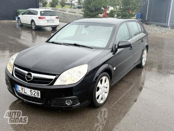 Opel Signum 2007 in Kaunas, with an engine capacity of 1.90 L and mileage of 310 thousand km for 1390 €, photo 8 on AUTOMOTO.COM.LV