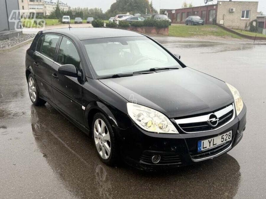 Opel Signum 2007 in Kaunas, with an engine capacity of 1.90 L and mileage of 310 thousand km for 1390 €, photo 10 on AUTOMOTO.COM.LV