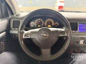 Opel Signum 2007 in Kaunas, with an engine capacity of 1.90 L and mileage of 310 thousand km for 1390 €, photo 19 on AUTOMOTO.COM.LV