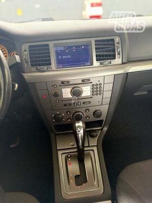 Opel Signum 2007 in Kaunas, with an engine capacity of 1.90 L and mileage of 310 thousand km for 1390 €, photo 20 on AUTOMOTO.COM.LV
