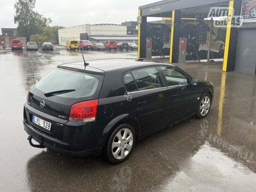 Opel Signum 2007 in Kaunas, with an engine capacity of 1.90 L and mileage of 310 thousand km for 1350 €, photo 12 on AUTOMOTO.COM.LV