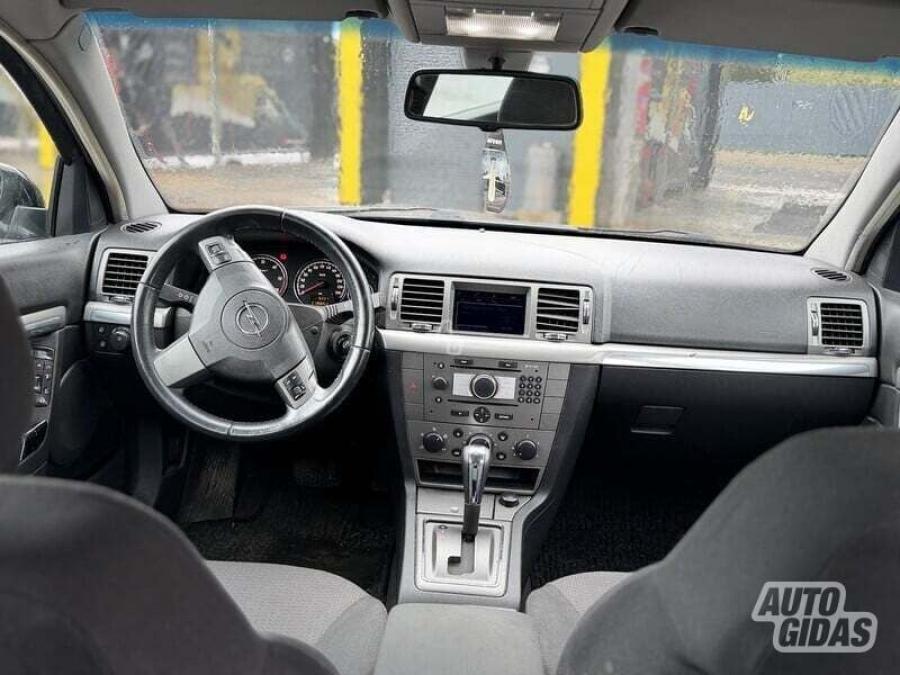 Opel Signum 2007 in Kaunas, with an engine capacity of 1.90 L and mileage of 310 thousand km for 1350 €, photo 17 on AUTOMOTO.COM.LV