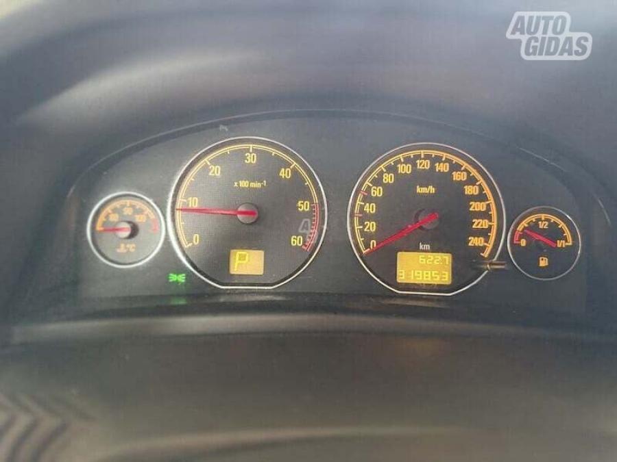 Opel Signum 2007 in Kaunas, with an engine capacity of 1.90 L and mileage of 310 thousand km for 1350 €, photo 21 on AUTOMOTO.COM.LV