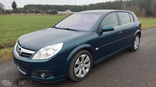 Opel Signum 2008 Viļņa, ar dzinēja tilpumu 1.90 L un nobraukumu 150 tūkst. km par 1650 €, foto 2 vietnē AUTOMOTO.COM.LV