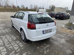 Opel Signum 2008 Viļņa, ar dzinēja tilpumu 1.90 L un nobraukumu 333 tūkst. km par 1650 €, foto 10 vietnē AUTOMOTO.COM.LV