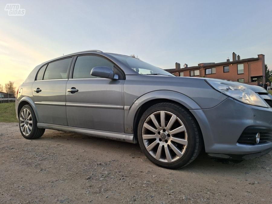 Opel Signum 2009 Viļņa, ar dzinēja tilpumu 1.90 L un nobraukumu 345 tūkst. km par 1290 €, foto 3 vietnē AUTOMOTO.COM.LV