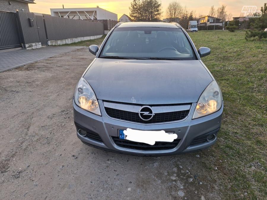 Opel Signum 2009 in Vilnius, with an engine capacity of 1.90 L and mileage of 346 thousand km for 1150 €, photo 3 on AUTOMOTO.COM.LV