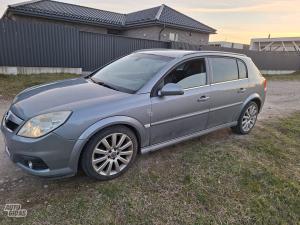 Opel Signum 2009 in Vilnius, with an engine capacity of 1.90 L and mileage of 346 thousand km for 1150 €, photo 5 on AUTOMOTO.COM.LV