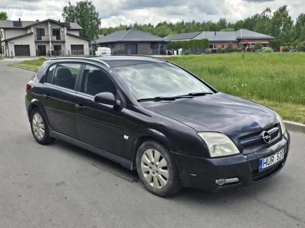 Opel Signum 2004 in Siauliai, with an engine capacity of 2.20 L and mileage of 50 thousand km for 600 €, photo 3 on AUTOMOTO.COM.LV