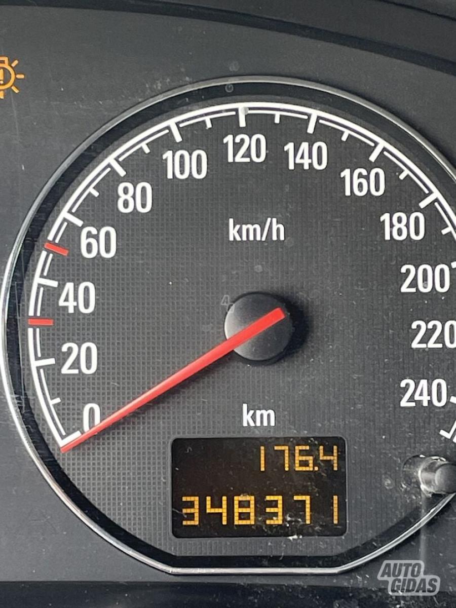 Opel Signum 2006 Kauņa, ar dzinēja tilpumu 1.90 L un nobraukumu 348 tūkst. km par 800 €, foto 8 vietnē AUTOMOTO.COM.LV