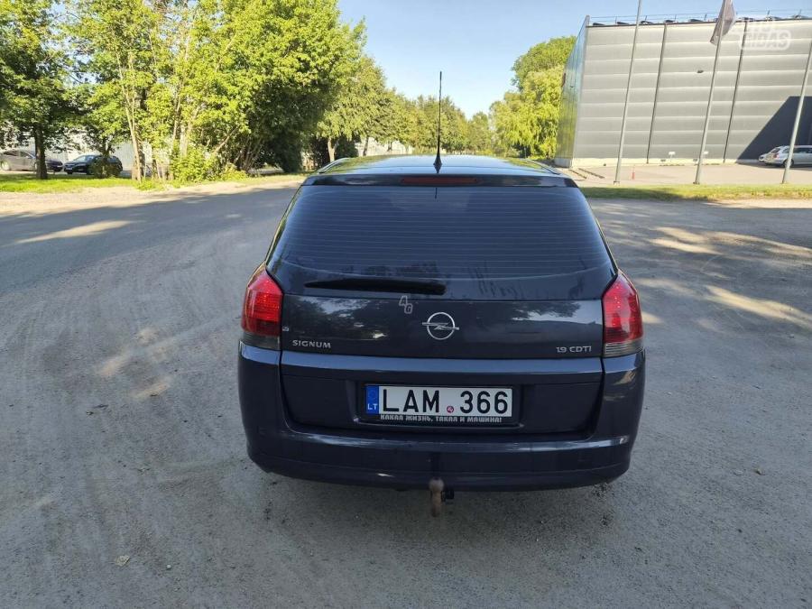 Opel Signum 2007 in Klaipeda, with an engine capacity of 1.90 L and mileage of 263 thousand km for 1450 €, photo 7 on AUTOMOTO.COM.LV