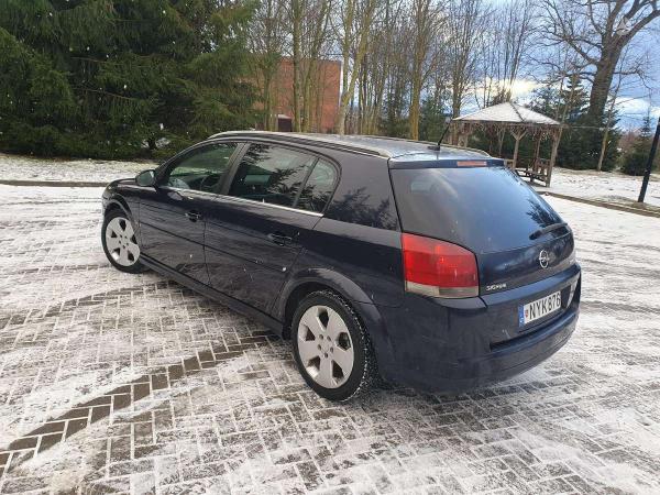 Violets Opel Signum 2006 Vilkaviškis, ar dzinēja tilpumu 1.91 L un nobraukumu 350 tūkst. km par 550 €, foto 4 vietnē AUTOMOTO.COM.LV
