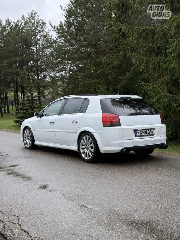 Balts Opel Signum 2008 Viļņa, ar dzinēja tilpumu 3.00 L un nobraukumu 366 tūkst. km par 920 €, foto 5 vietnē AUTOMOTO.COM.LV