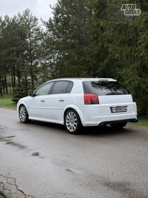 White Opel Signum 2008 in Vilnius, with an engine capacity of 3.00 L and mileage of 366 thousand km for 920 €, photo 6 on AUTOMOTO.COM.LV