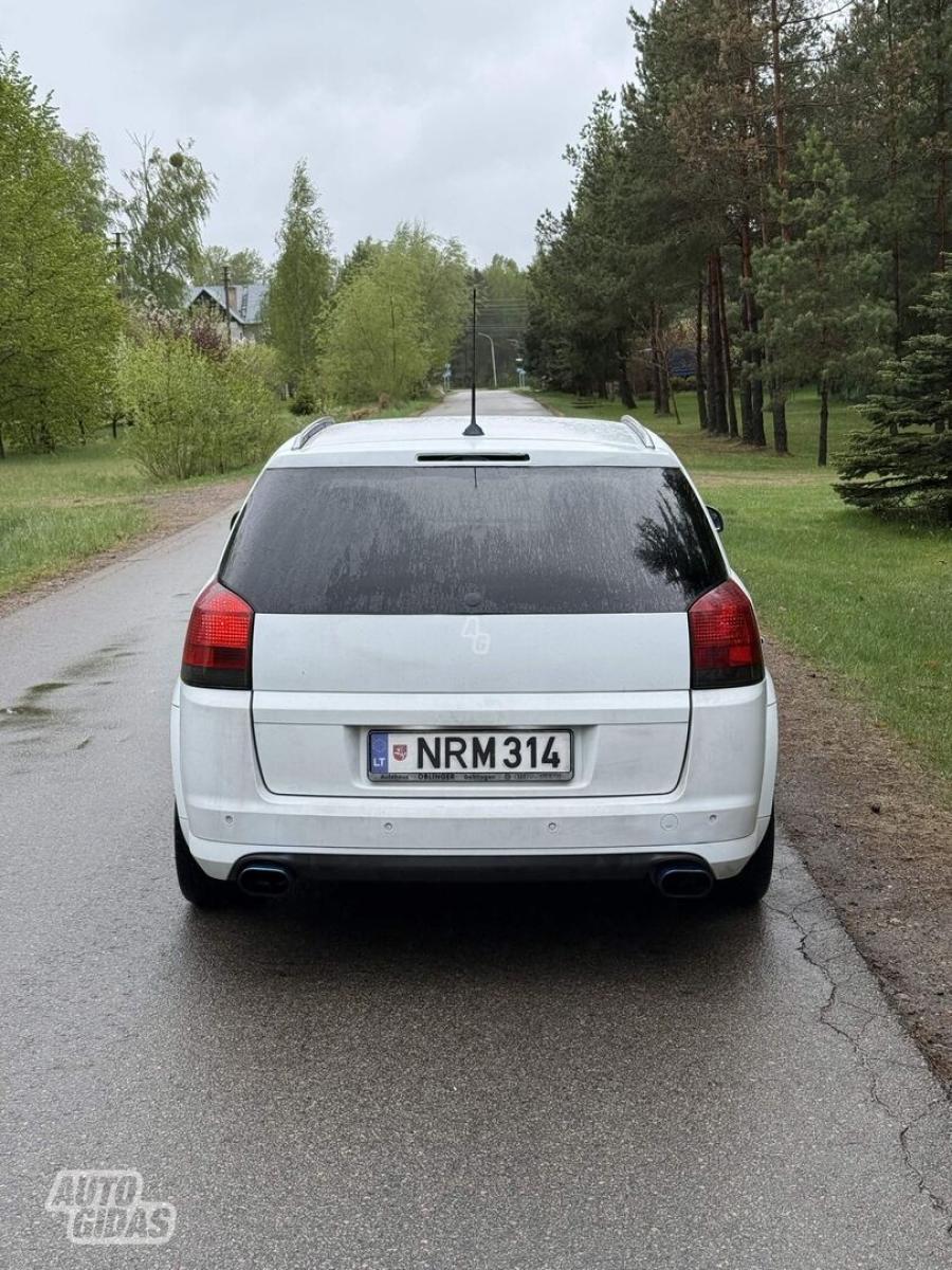 White Opel Signum 2008 in Vilnius, with an engine capacity of 3.00 L and mileage of 366 thousand km for 920 €, photo 14 on AUTOMOTO.COM.LV