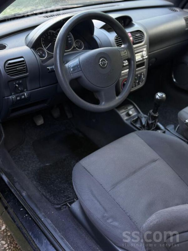 Melns Opel Tigra 2006 Kuldīga, ar dzinēja tilpumu 1.80 L un nobraukumu 183 tūkst. km par 800 €, foto 2 vietnē AUTOMOTO.COM.LV