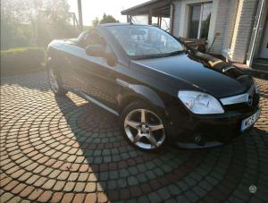 Black Opel Tigra 2009 in Trakai, with an engine capacity of 1.80 L and mileage of 169 thousand km for 2500 €, photo 7 on AUTOMOTO.COM.LV