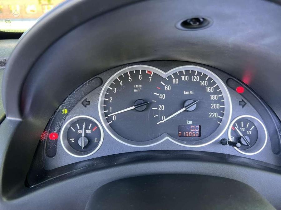 Blue Opel Tigra 2004 in Vilnius, with an engine capacity of 1.80 L and mileage of 213 thousand km for 2000 €, photo 15 on AUTOMOTO.COM.LV
