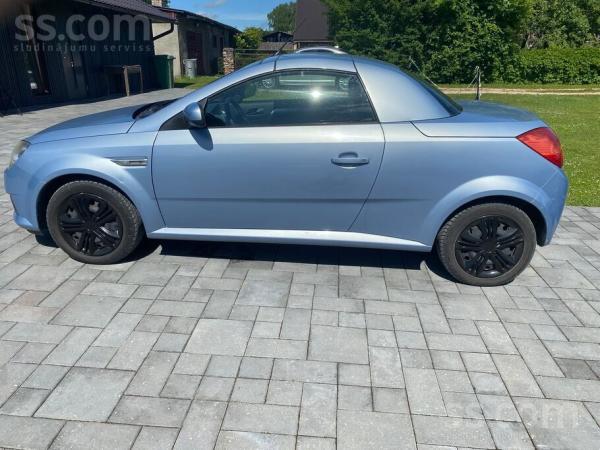 Zils Opel Tigra 2005 Alūksne, ar dzinēja tilpumu 1.40 L un nobraukumu 164 tūkst. km par 2400 €, foto 3 vietnē AUTOMOTO.COM.LV