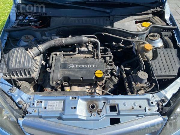 Zils Opel Tigra 2005 Alūksne, ar dzinēja tilpumu 1.40 L un nobraukumu 164 tūkst. km par 2400 €, foto 8 vietnē AUTOMOTO.COM.LV