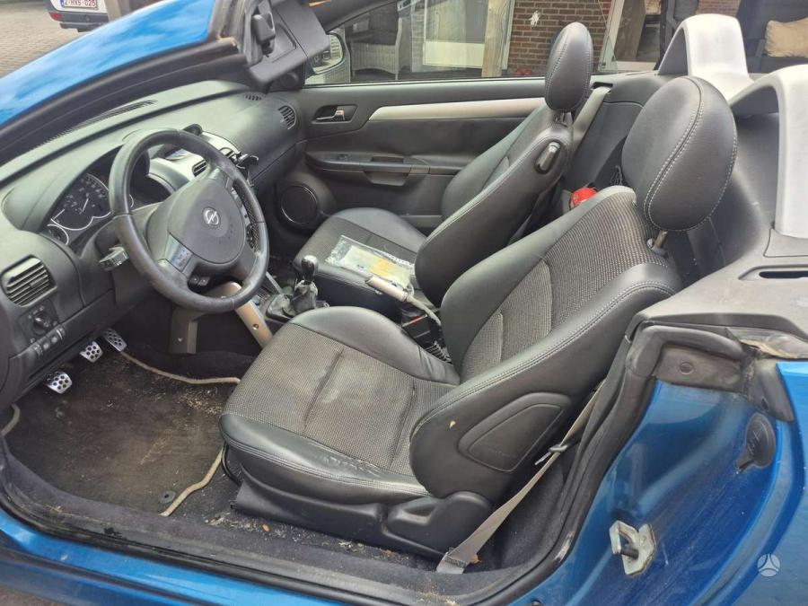 Zils Opel Tigra 2006 Šauļi, ar dzinēja tilpumu 1.30 L un nobraukumu 196 tūkst. km par 1200 €, foto 12 vietnē AUTOMOTO.COM.LV