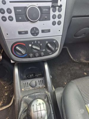 Zils Opel Tigra 2006 Šauļi, ar dzinēja tilpumu 1.30 L un nobraukumu 196 tūkst. km par 1200 €, foto 13 vietnē AUTOMOTO.COM.LV