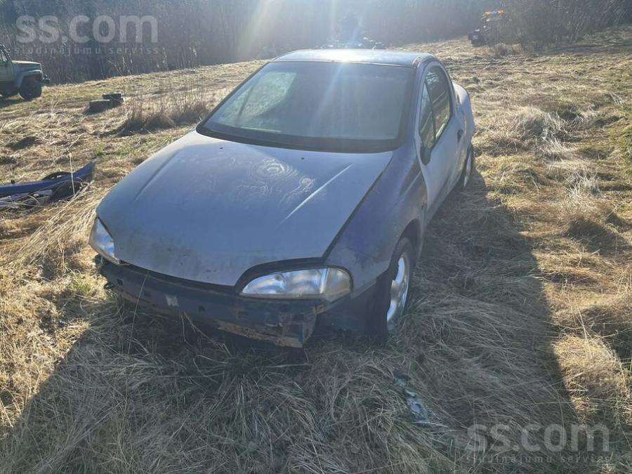 Blue Opel Tigra 1994 in Rezekne, with an engine capacity of 1.40 L and mileage of 263 thousand km for 400 €, photo 4 on AUTOMOTO.COM.LV