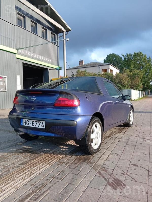 Blue Opel Tigra 2000 in Liepaja, with an engine capacity of 1.60 L and mileage of 189 thousand km for 1100 €, photo 4 on AUTOMOTO.COM.LV