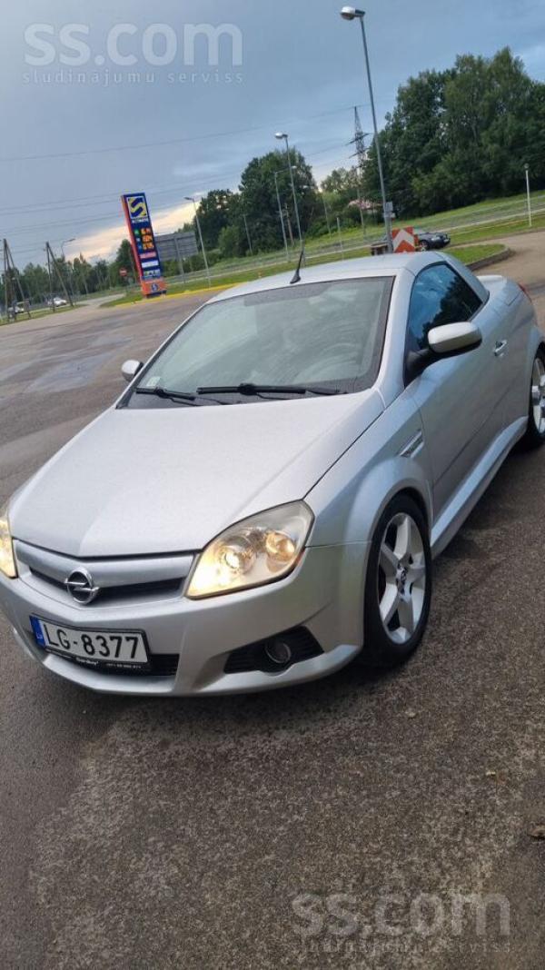 Opel Tigra 2006 in Riga, with an engine capacity of 1.30 L and mileage of 130 thousand km for 2450 €, photo 1 on AUTOMOTO.COM.LV