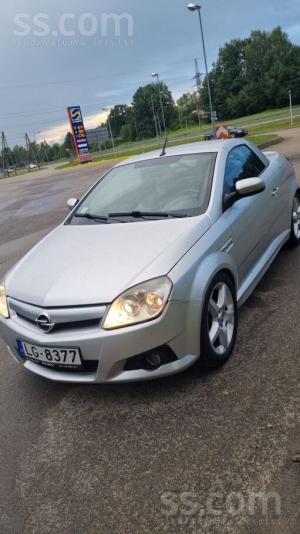 Opel Tigra 2006 Rīga, ar dzinēja tilpumu 1.30 L un nobraukumu 130 tūkst. km par 2450 €, foto  vietnē AUTOMOTO.COM.LV