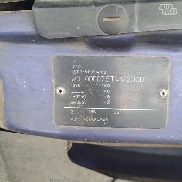 Opel Tigra 1996 in Alytus, with an engine capacity of 1.40 L and mileage of 204 thousand km for 999 €, photo 6 on AUTOMOTO.COM.LV