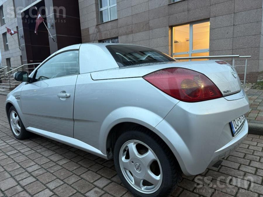 Pelēks Opel Tigra 2006 Rīga, ar dzinēja tilpumu 1.30 L un nobraukumu 0 tūkst. km par 3400 €, foto 7 vietnē AUTOMOTO.COM.LV