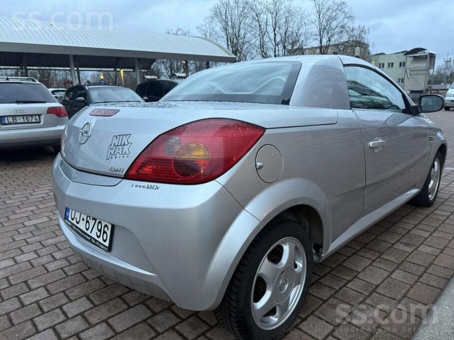 Pelēks Opel Tigra 2006 Rīga, ar dzinēja tilpumu 1.30 L un nobraukumu 0 tūkst. km par 2900 €, foto 7 vietnē AUTOMOTO.COM.LV