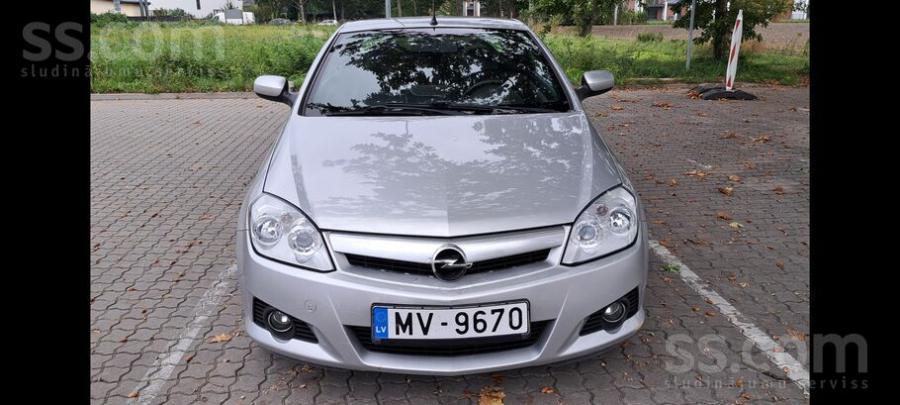 Grey Opel Tigra 2006 in Riga, with an engine capacity of 1.30 L and mileage of 0 thousand km for 1370 €, photo 5 on AUTOMOTO.COM.LV