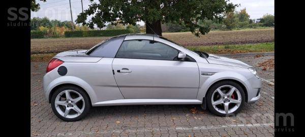 Опель Тигра 2006 в Рига на AUTOMOTO.COM.LV Серый Опель Тигра 2006 в Рига, объемом двигателя 1.30 л и пробегом 0 тыс. км за 2250 €, фото 7 на AUTOMOTO.COM.LV
