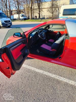 Sarkans Opel Tigra 2004 Viļņa, ar dzinēja tilpumu 1.40 L un nobraukumu 158 tūkst. km par 1500 €, foto 4 vietnē AUTOMOTO.COM.LV