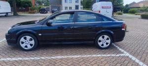 Melns Opel Vectra 2004 Kauņa, ar dzinēja tilpumu 2.20 L un nobraukumu 178 tūkst. km par 1500 €, foto 3 vietnē AUTOMOTO.COM.LV