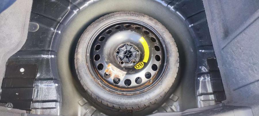 Melns Opel Vectra 2004 Kauņa, ar dzinēja tilpumu 2.20 L un nobraukumu 178 tūkst. km par 1500 €, foto 9 vietnē AUTOMOTO.COM.LV