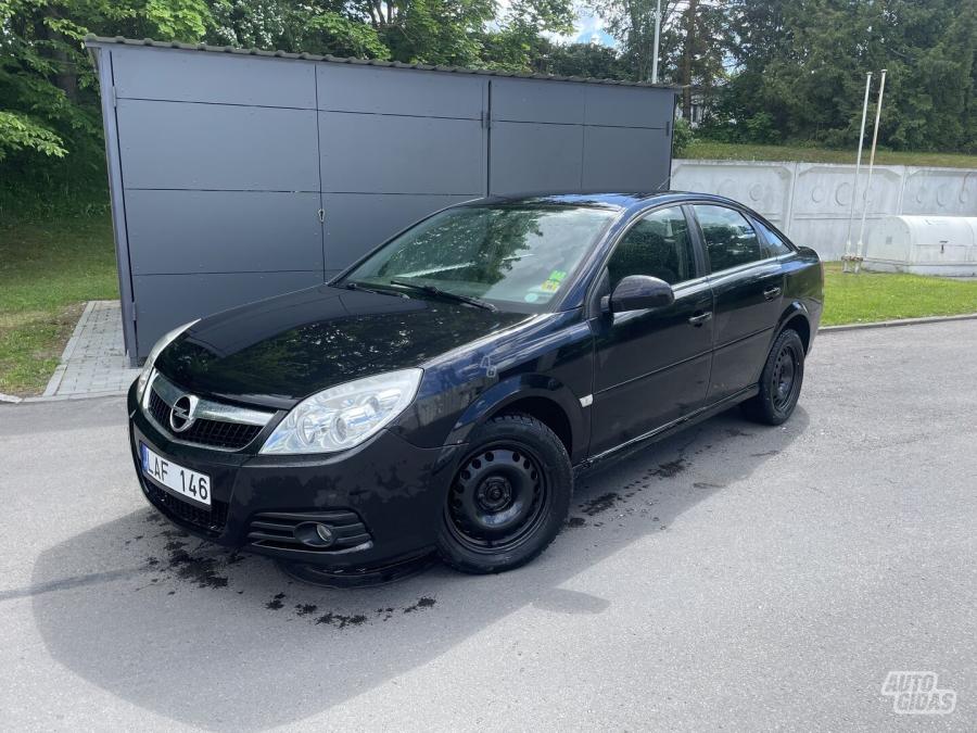 Melns Opel Vectra 2006 Alīta, ar dzinēja tilpumu 1.90 L un nobraukumu 280 tūkst. km par 800 €, foto 1 vietnē AUTOMOTO.COM.LV