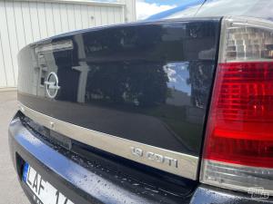 Melns Opel Vectra 2006 Alīta, ar dzinēja tilpumu 1.90 L un nobraukumu 280 tūkst. km par 800 €, foto 11 vietnē AUTOMOTO.COM.LV
