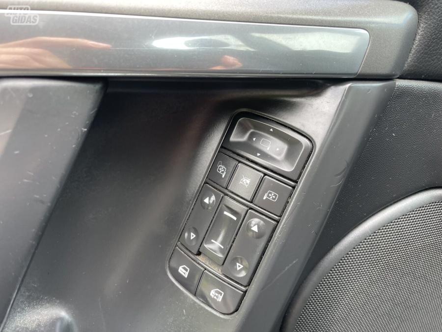 Melns Opel Vectra 2006 Alīta, ar dzinēja tilpumu 1.90 L un nobraukumu 280 tūkst. km par 800 €, foto 15 vietnē AUTOMOTO.COM.LV