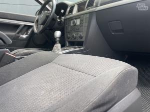 Melns Opel Vectra 2006 Alīta, ar dzinēja tilpumu 1.90 L un nobraukumu 280 tūkst. km par 800 €, foto 19 vietnē AUTOMOTO.COM.LV