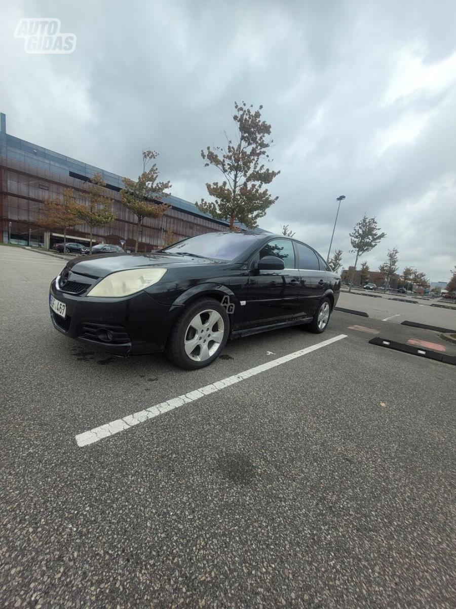 Melns Opel Vectra 2006 Klaipėda, ar dzinēja tilpumu 1.90 L un nobraukumu 370 tūkst. km par 1200 €, foto 1 vietnē AUTOMOTO.COM.LV