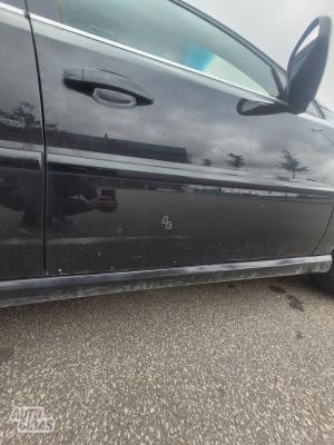 Melns Opel Vectra 2006 Klaipėda, ar dzinēja tilpumu 1.90 L un nobraukumu 370 tūkst. km par 1200 €, foto 13 vietnē AUTOMOTO.COM.LV