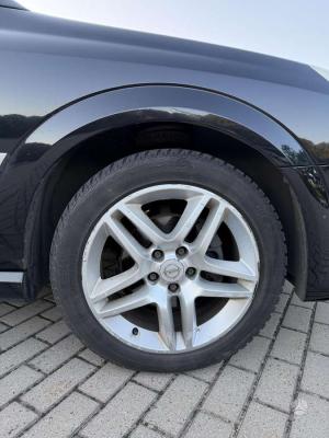 Black Opel Vectra 2007 in Vilnius, with an engine capacity of 1.91 L and mileage of 346 thousand km for 999 €, photo 6 on AUTOMOTO.COM.LV