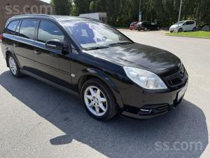 Black Opel Vectra 2008 in Riga, with an engine capacity of 1.90 L and mileage of 290 thousand km for 1450 €, photo  on AUTOMOTO.COM.LV