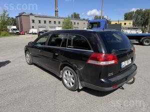 Black Opel Vectra 2008 in Riga, with an engine capacity of 1.90 L and mileage of 290 thousand km for 1450 €, photo 11 on AUTOMOTO.COM.LV